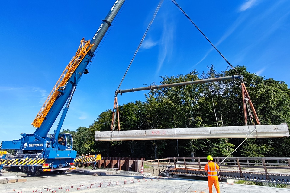 Standardize and scale up reuse of precast beams